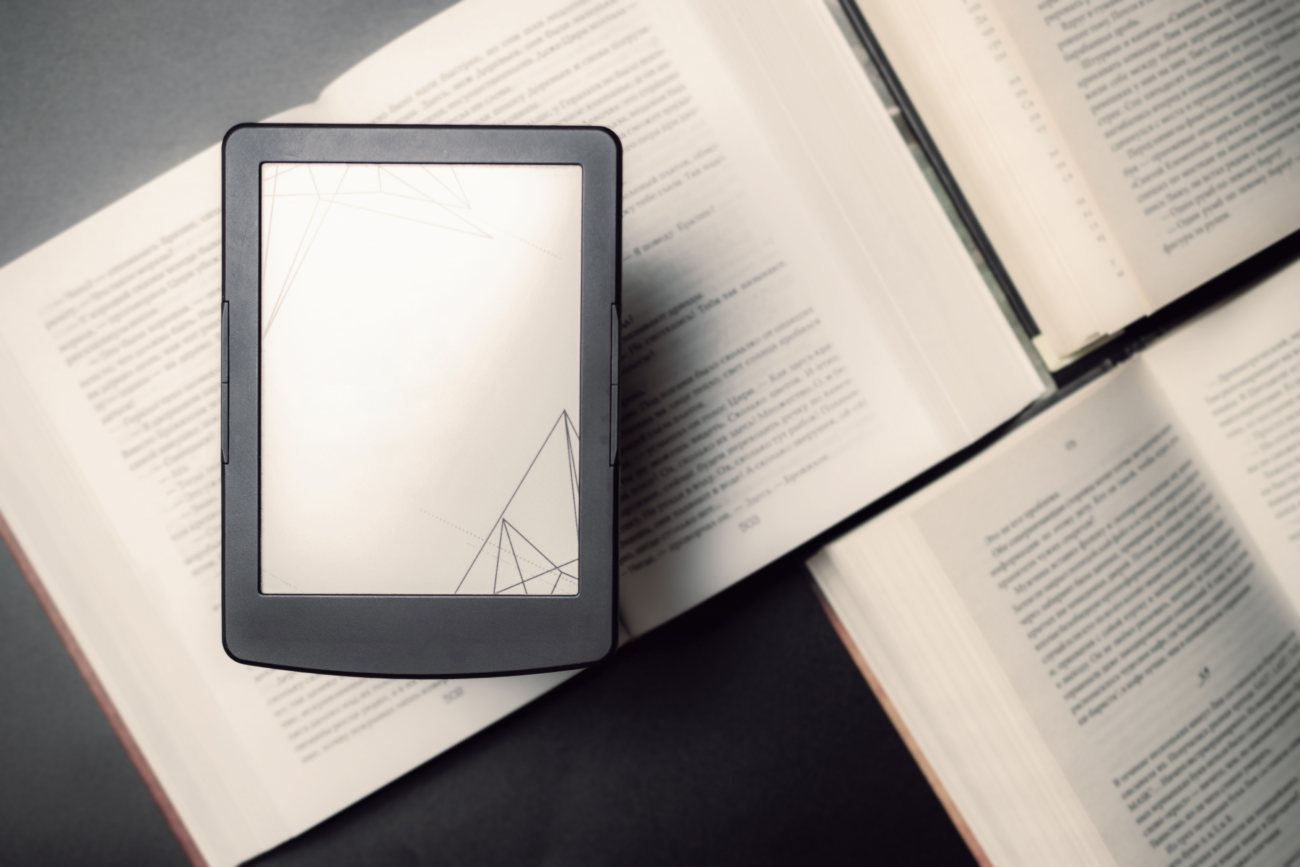 E Ink technology: moving from classic paper to digital elegance - ELTE ...